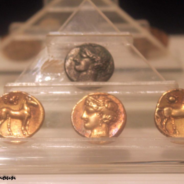 Zaher Kammoun » » Le mausolée libyco-punique de Dougga