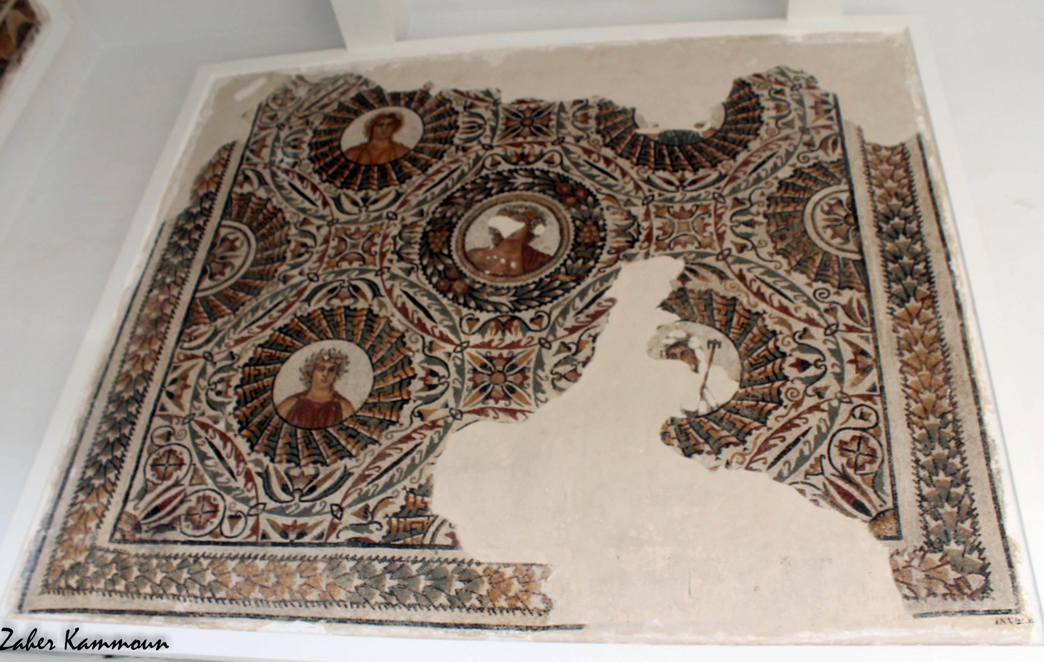 Zaher Kammoun » » Les mosaïques du temps et de ses divisions en Tunisie ...